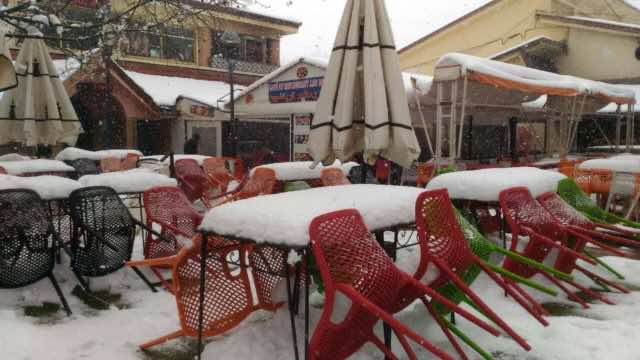 In Pictures: Glamorous View of Ifrane Under Snow - MarocGuid