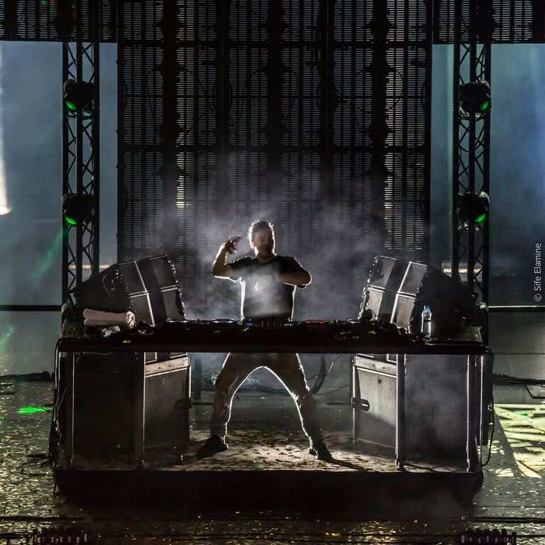 Martin Garrix Electrifies Unstoppable Crowd at the OLM Souissi Stage