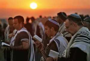 How do the Religions of the World Practice Fasting?