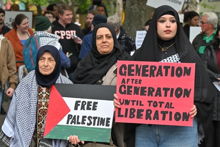 Thousands Rally in Iran, Iraq to Support Palestinian Cause