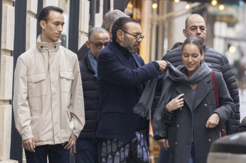 A Heartwarming Glimpse: King Mohammed VI’s Fatherly Care in Paris