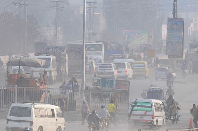 92 % of World Population Lives with Dangerous Pollution: WHO