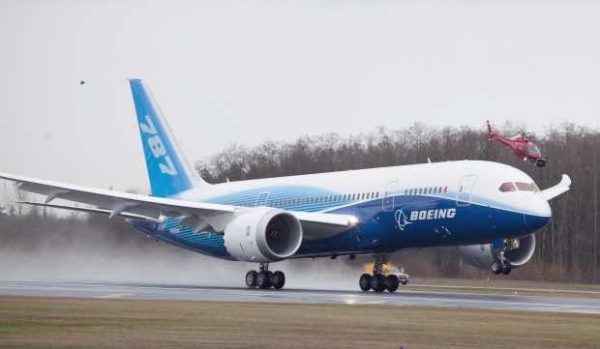 Boeing to conduct final 787 battery test flight