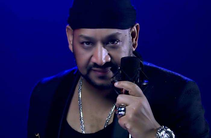 Egyptian Singer Apologizes for Inappropriately Addressing King Mohammed VI