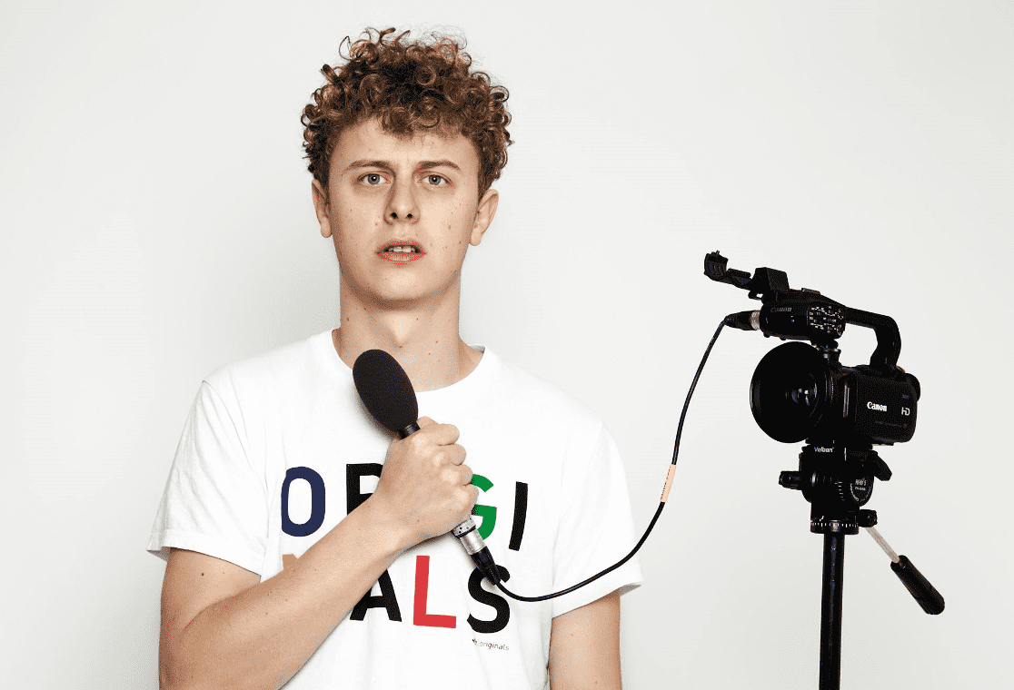 French Comedian Norman Thavaud to Perform in Morocco