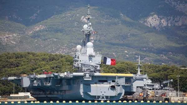 French intelligence: Assad’s forces behind ‘massive’ chemical attack