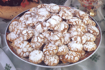 Moroccan Cuisine: Recipe for peanut Gheriba (macaroons)