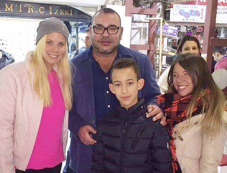 Picture of King Mohammed VI and Crown Prince Moulay El Hassan Goes Viral