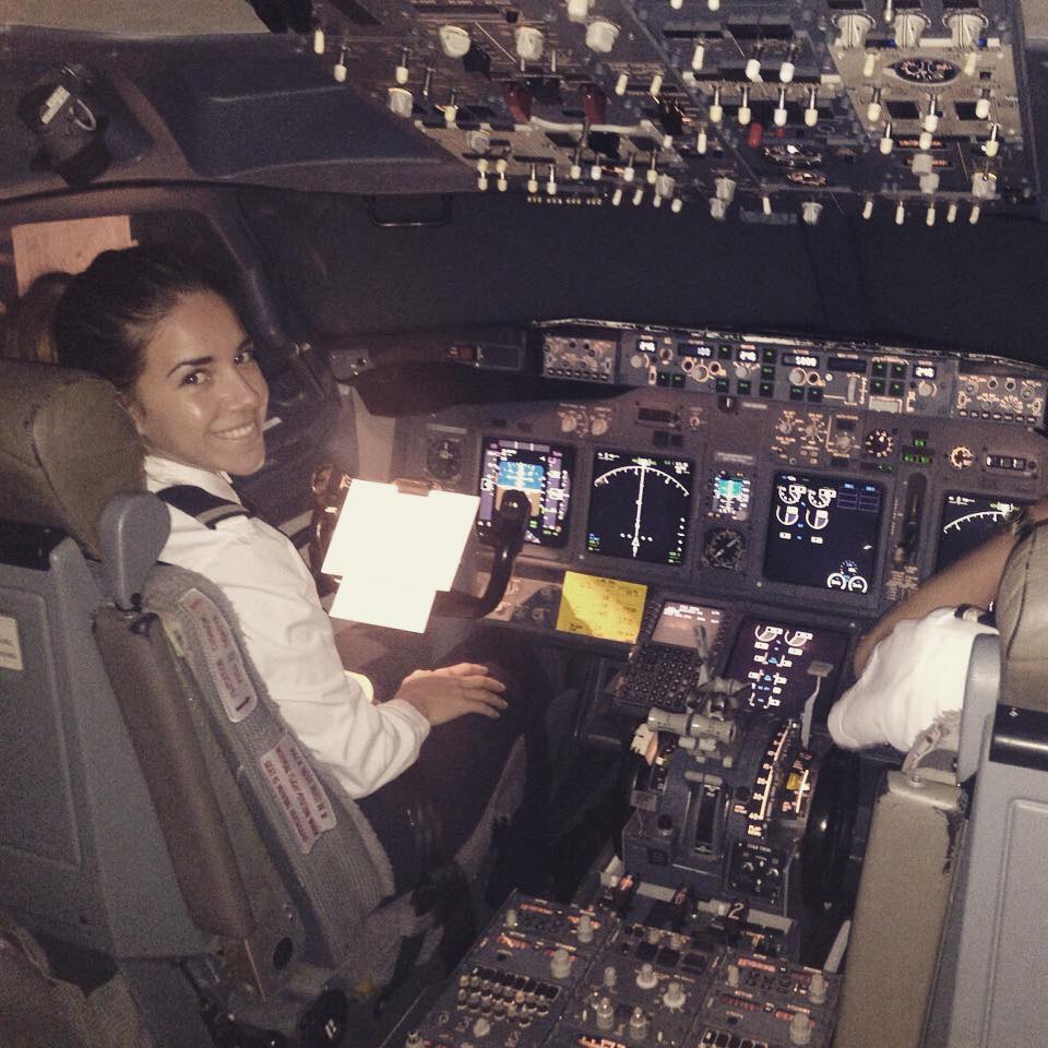 Moroccan Woman Becomes First Muslim Pilot in Europe