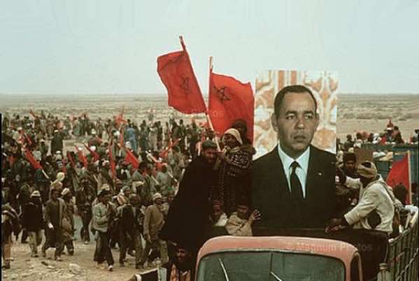 Moroccans to Fly National Flag on Buildings for Green March