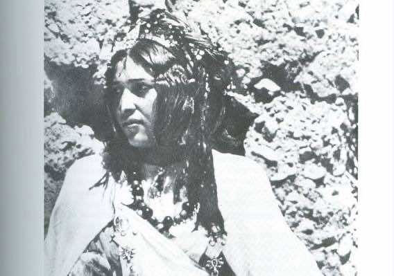 "Mririda N’Ait Atiq:” a Moroccan Berber Artist