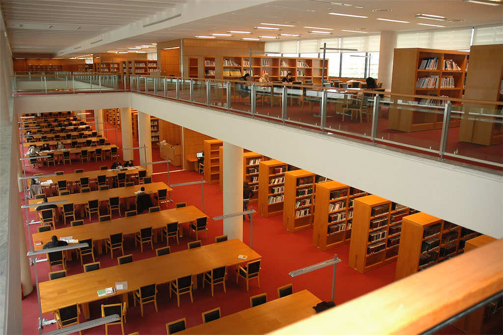 Morocco's National Library Offers Audiobooks During COVID-19 Lockdown