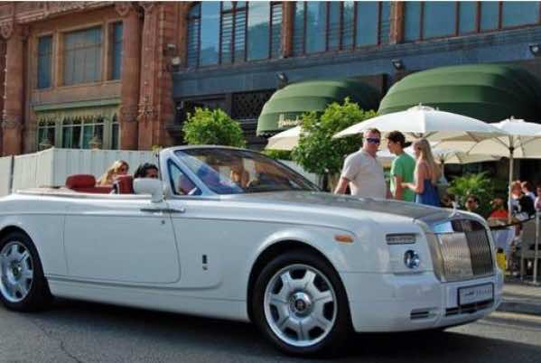 Pictures of luxurious cars driven by Gulf Students in Europe Go Viral ...