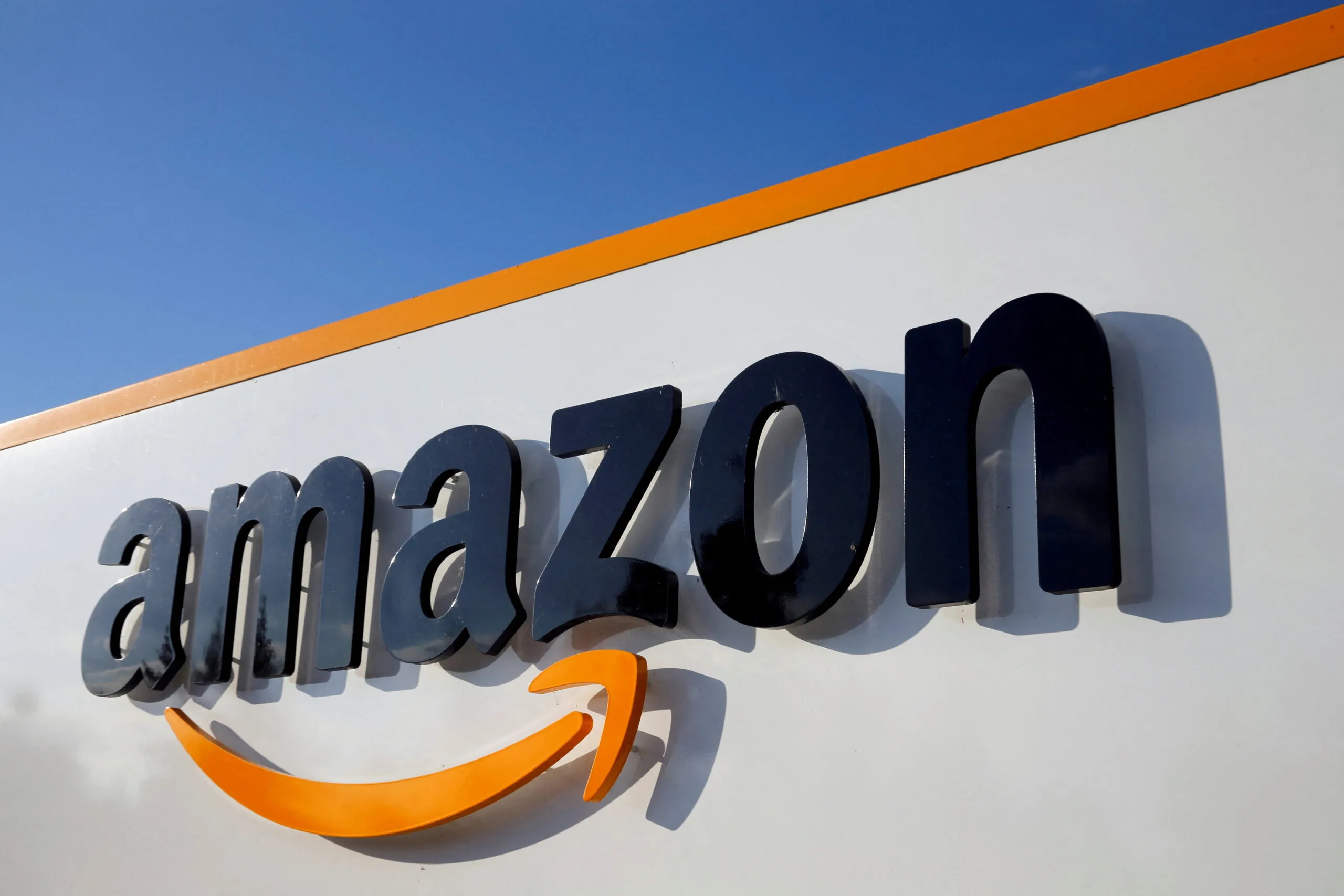 After COVID Hiring Peak, Amazon to Cut 10,000 Corporate, Tech Jobs