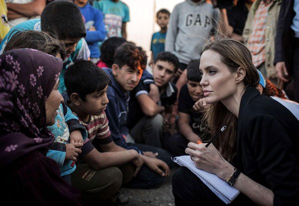 Angelina Jolie and Brad Pitt to Adopt a Syrian Orphan