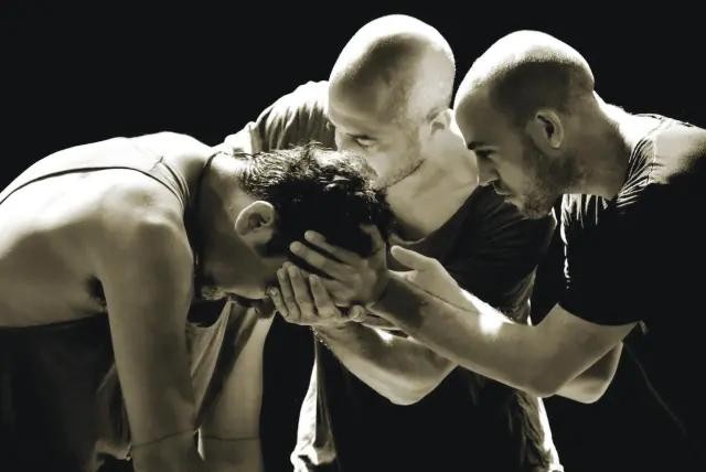 Israeli-Moroccan Dancer Draws Inspiration From Her Bicultural Upbringing