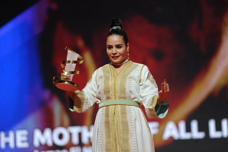 Moroccan Filmmaker Asmae El Moudir Dedicates Prestigious Award to King ...