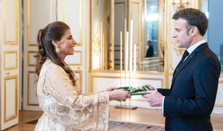 Morocco’s Ambassador to France Presents Letters of Credentials to Macron