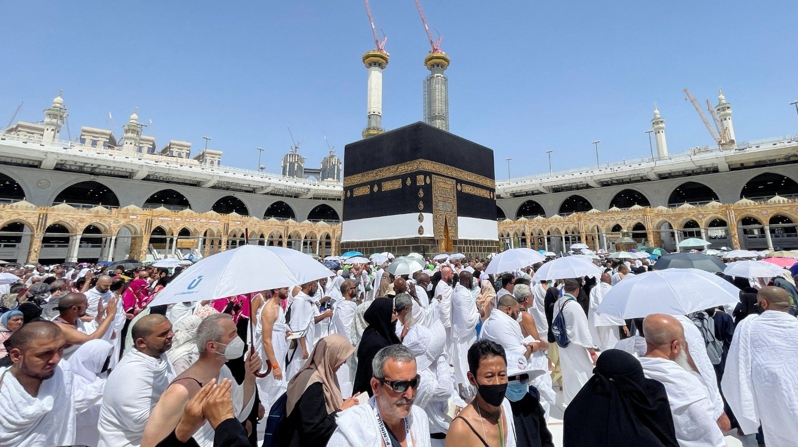 Morocco’s Islamic Ministry Says Hajj Costs to Increase by Over $300 in ...