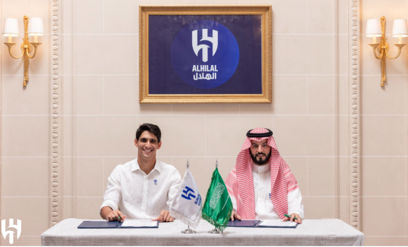 Morocco’s Yassine Bounou Officially Joins Saudi Club Al Hilal