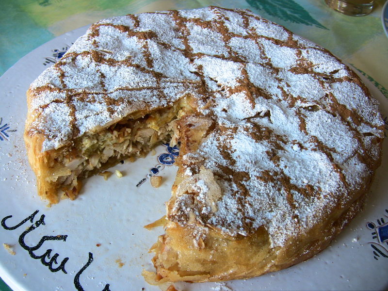 Moroccan cuisine: Bastilla with chicken