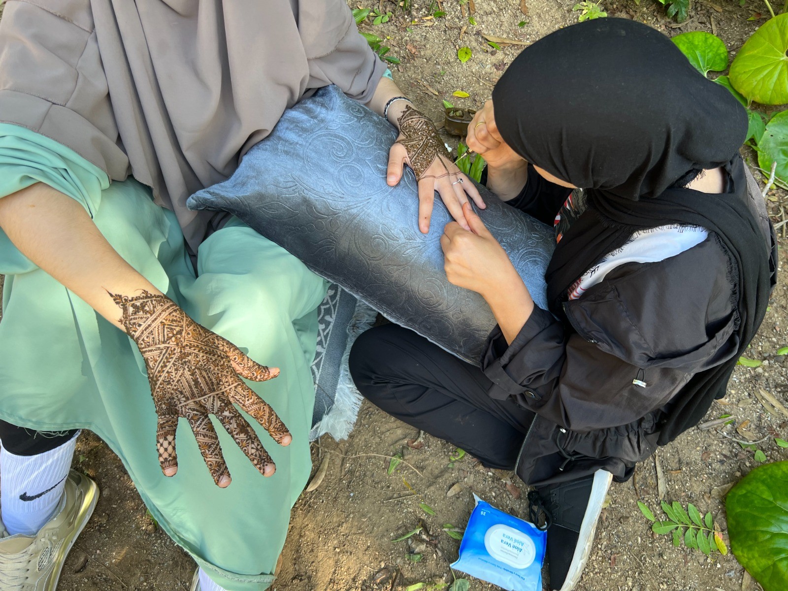 The Henna Tradition and Its Cultural Significance in Morocco