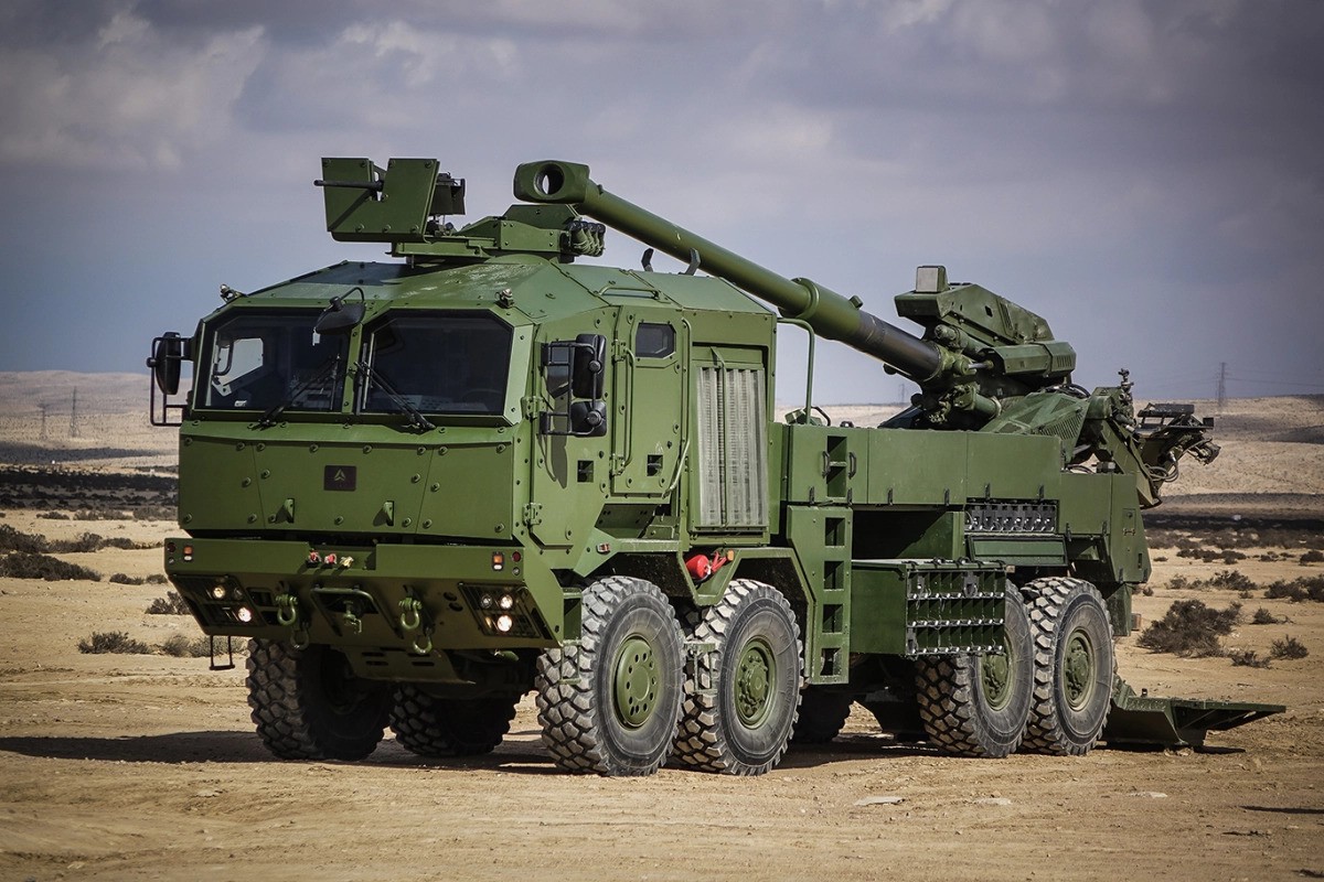 Morocco Opts for Israeli Atmos 2000 Artillery, Abandons French Caesar ...