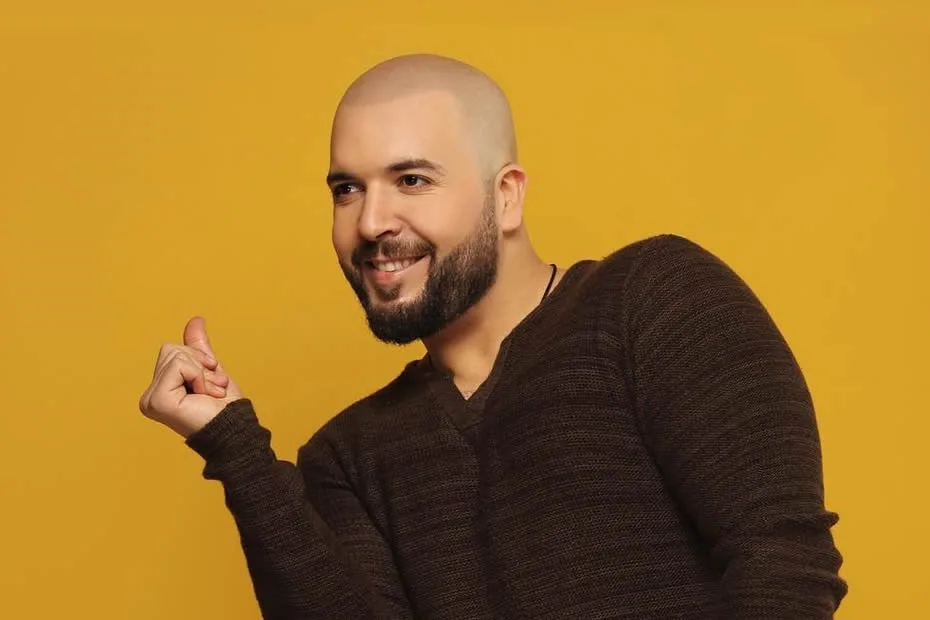 Moroccan Pop Star Douzi Denied US Entry After Iraq Visit