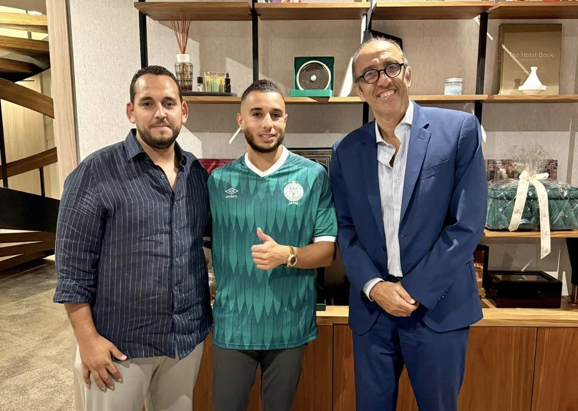 Raja Signs Bilal Ould-Chikh Raja Signs Bilal Ould-Chikh