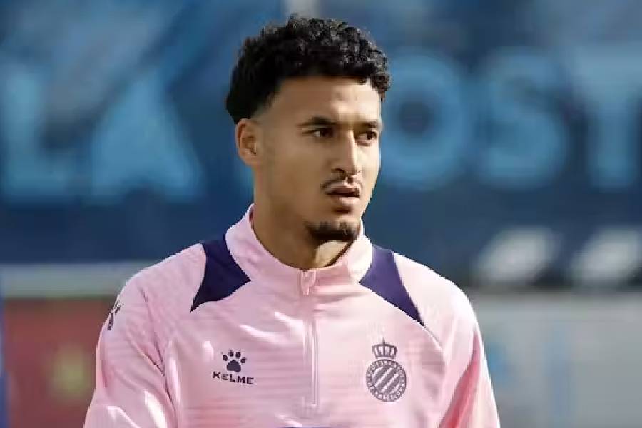 El Hilali Transfer Rumours Heat Up as Nottingham Forest Bid Fails